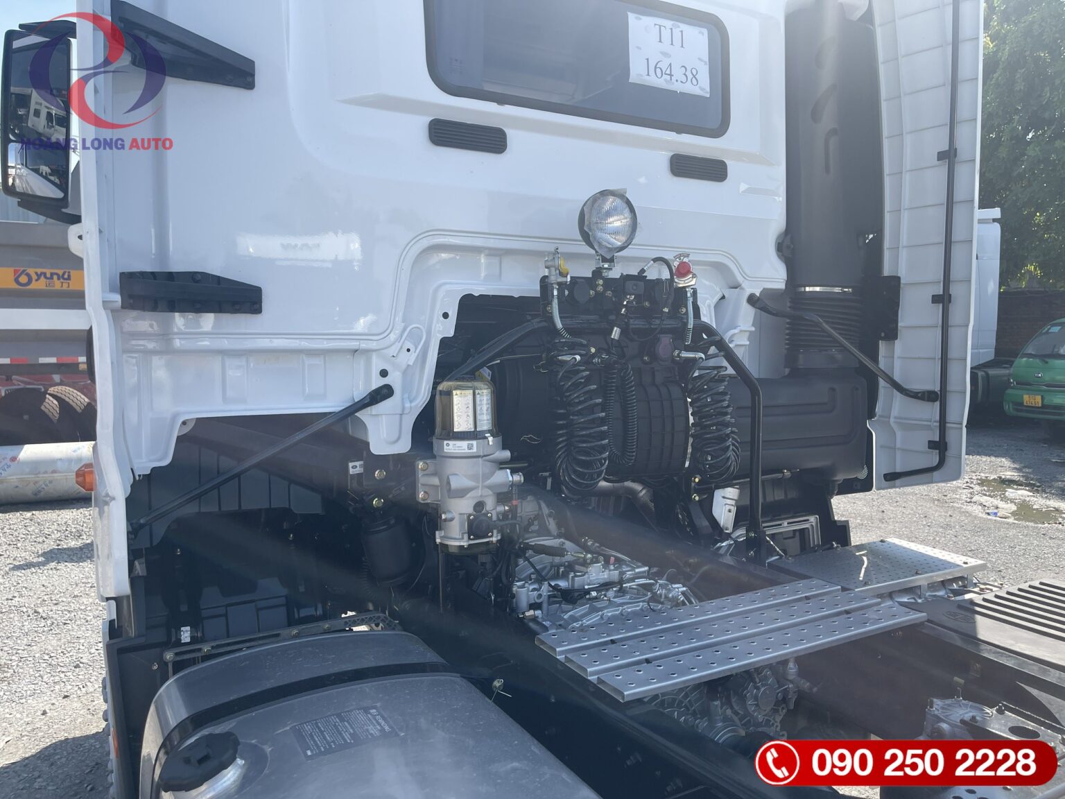 Giá Xe Đầu Kéo Faw 2 Cầu 445HP